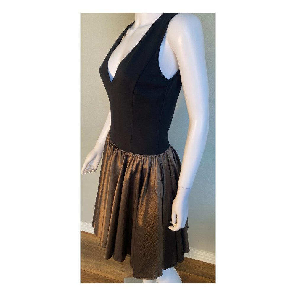 Halston Heritage Black And Gold Cocktail Dress - Gem